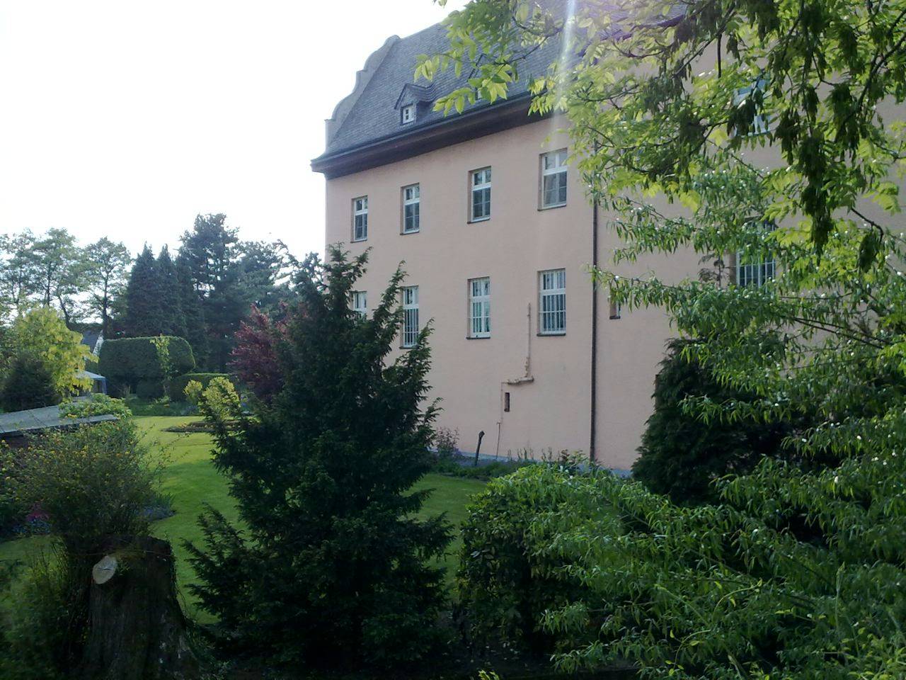 Meerbusch, Meerbusch, North Rhine-Westphalia | Nest Seekers | Nest Seekers