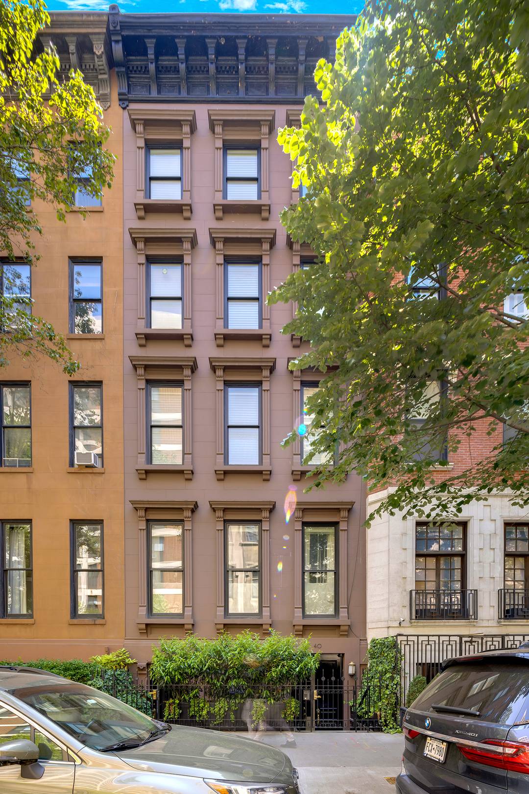 Manhattan Apartments For Sale