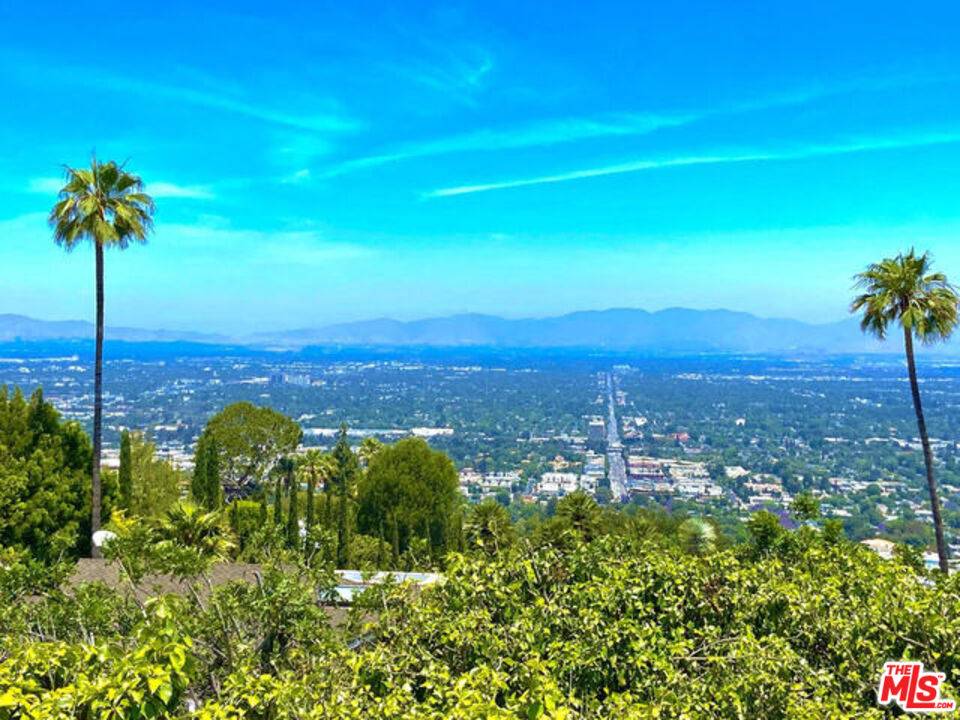 13741 1/4 Mulholland Dr, Beverly Hills, CA, 90210 | Nest Seekers | Nest ...