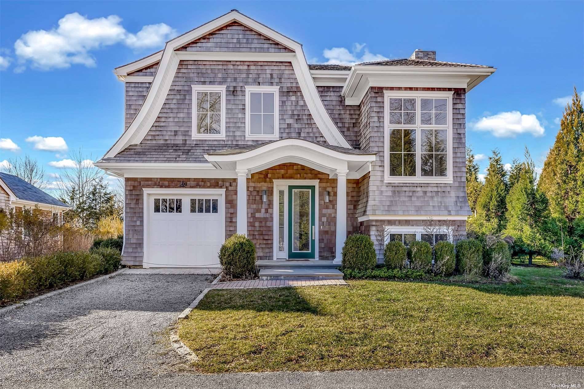 2 Crystal Mews Lane, East Hampton, NY, 11937 | Nest Seekers | Nest Seekers
