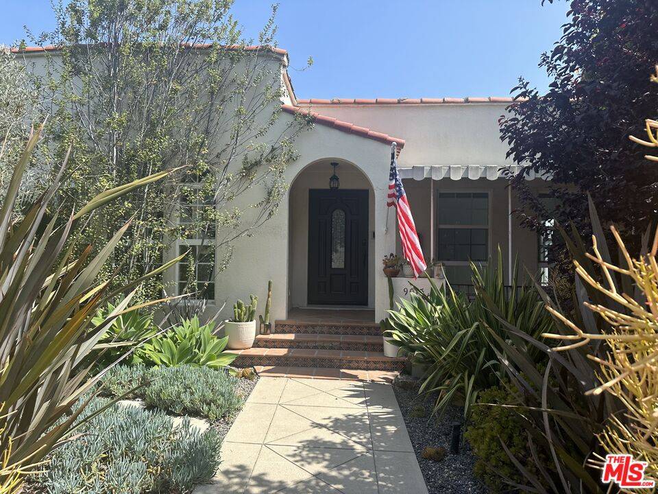 9015 W 24th St, LOS ANGELES, CA, 90034 | Nest Seekers | Nest Seekers
