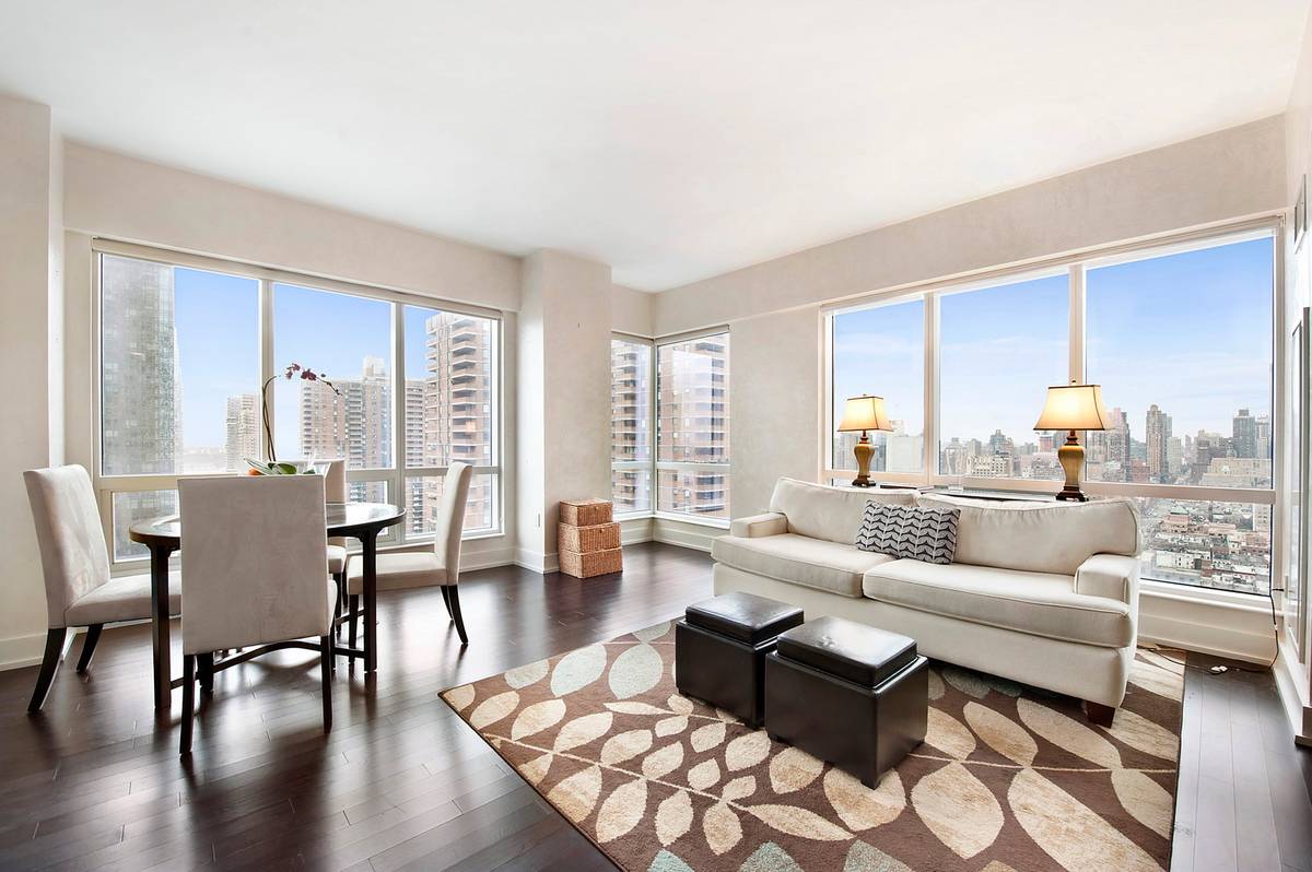 350 West 42nd Street 31B, New York, NY, 10036 | Nest Seekers | Nest Seekers
