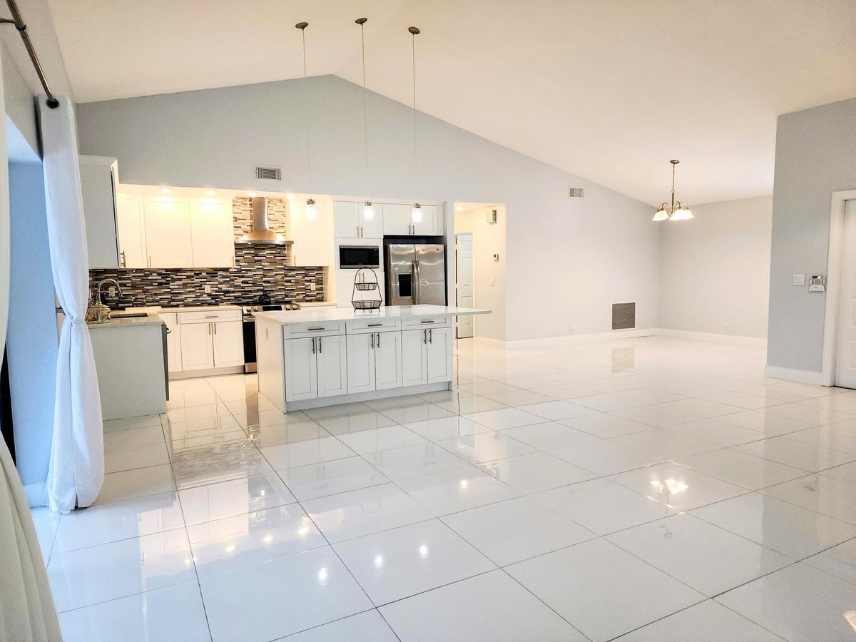 14526 Paddock Drive, Wellington, FL, 33414 | Nest Seekers | Nest Seekers